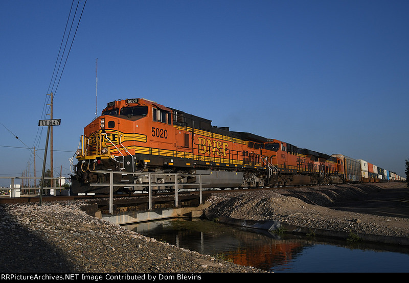 BNSF 5020